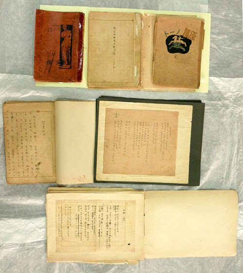 Poets' handwritten scripts to be registered as cultural heritages : The ...