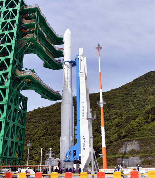 South Korea takes one step closer to space development : The DONG-A ILBO