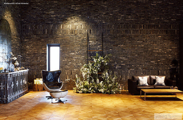 British & Scandinavia 의자가 있는 공간｜여성동아