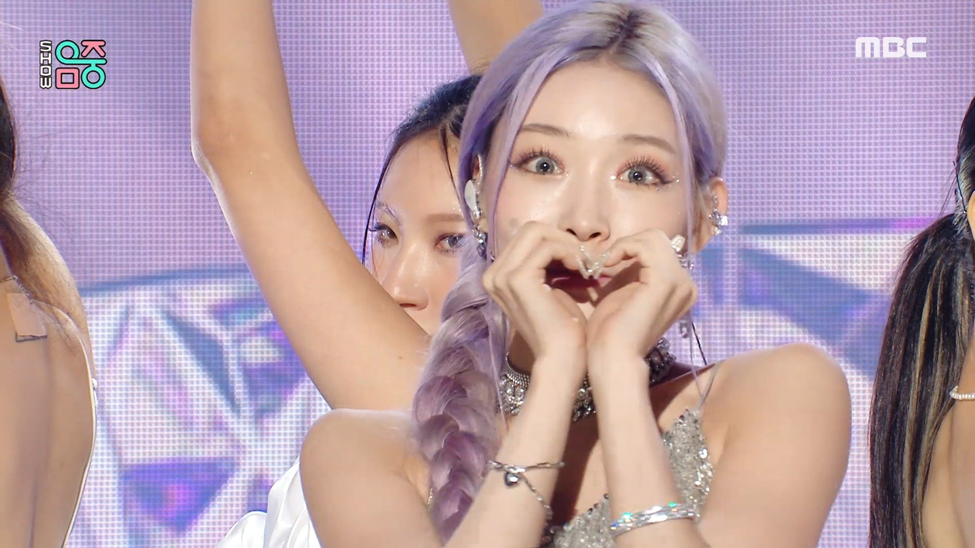 청하 - 스파클링 (CHUNG HA - Sparkling), MBC 220723 방송 | 보다