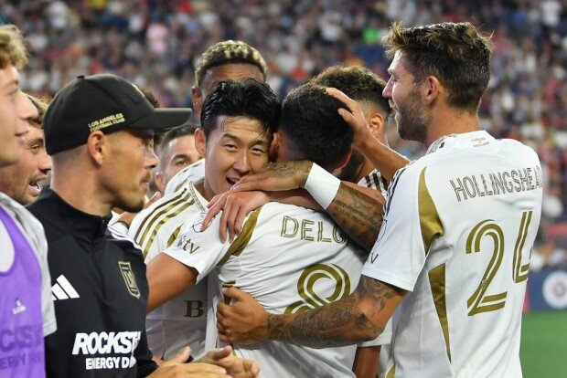 Son delivers assist and MVP in MLS debut | The DONG-A ILBO