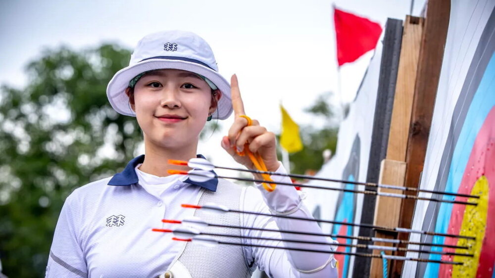 Lim Si-hyeon earns two World Cup gold twice in a row | The DONG-A ILBO