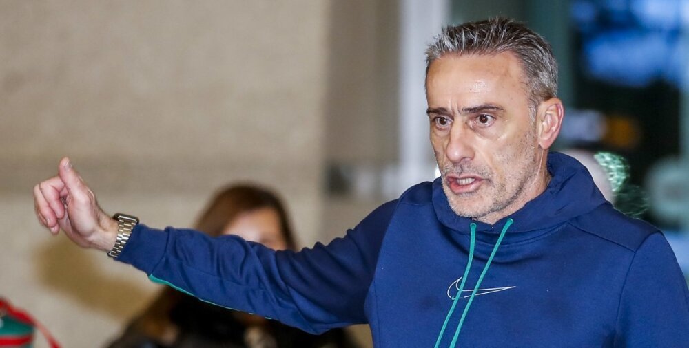 Bento scored 4 goals in his UAE debut