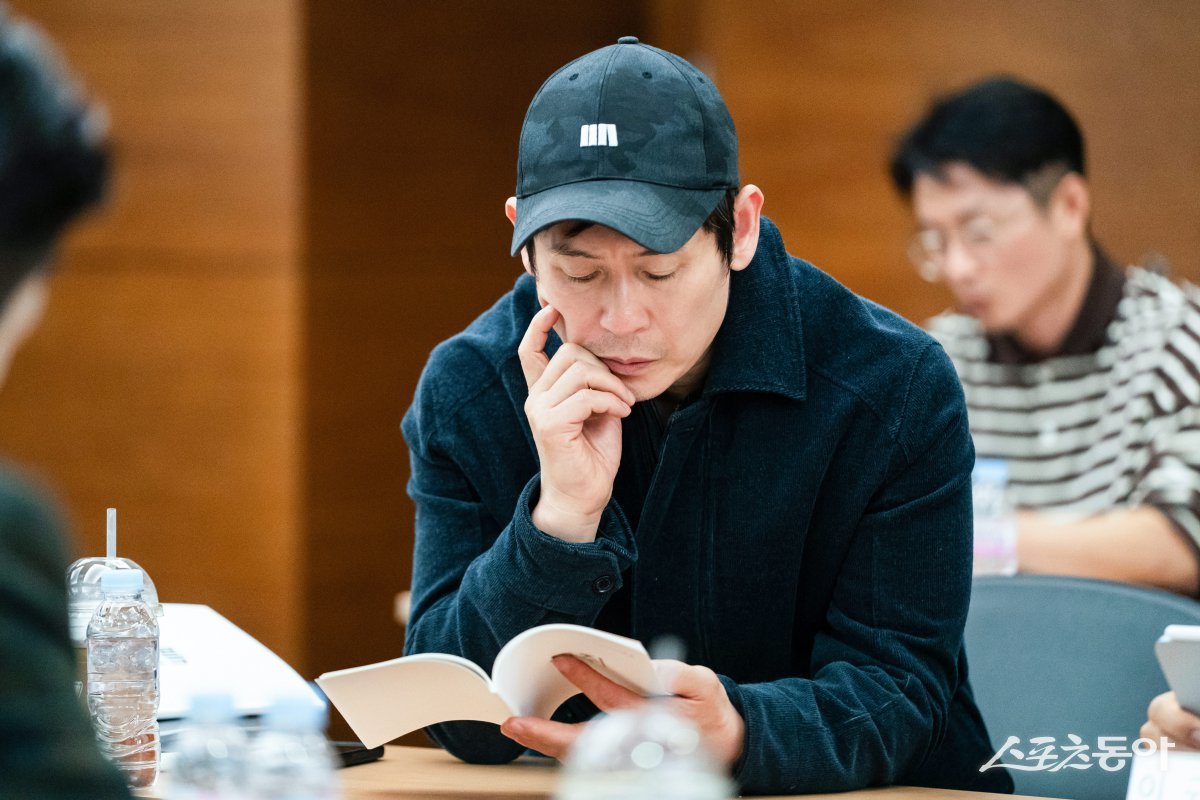 Ryu Jun-yeol and Seol Kyung-gu to collaborate in new Netflix series ...