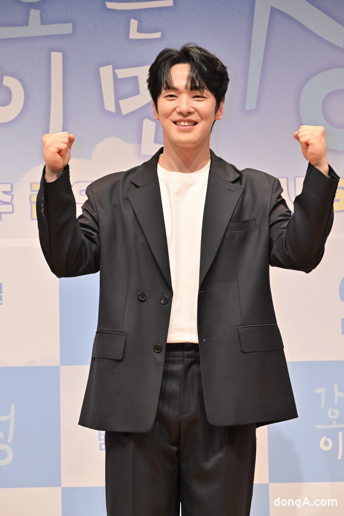 Kim Jung-hyun, the scandal of all time comes to mind… “Girlfriend?” A ...