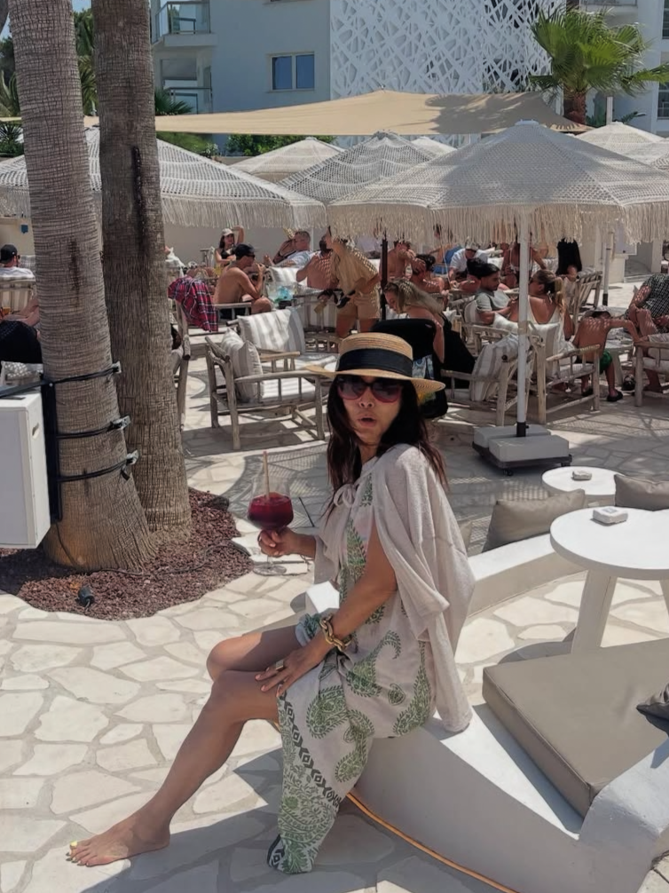 ‘62-year-old’ Hwang Shin-hye, mouth ‘dropping’ at Mallorca bikini ...