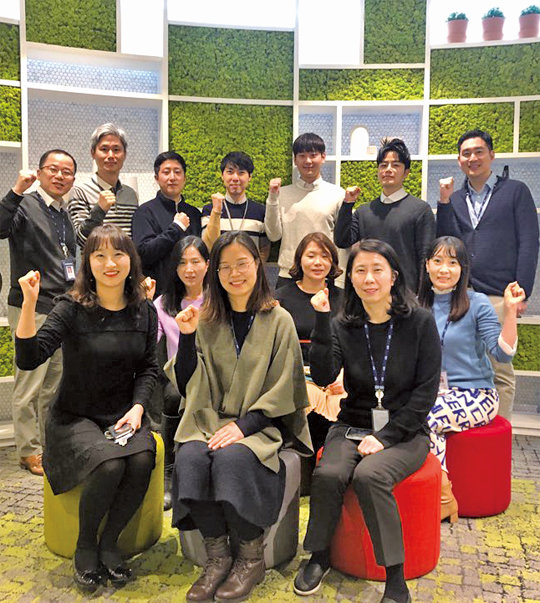 [DBR/Case Study]‘디지털 앤 더 씨티’… 위기를 기회로 바꾸다 : 비즈N