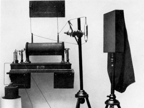 미지의 광선 X에서 최첨단 인공지능 기술에 이르기까지, X-ray의 발전 : 비즈N