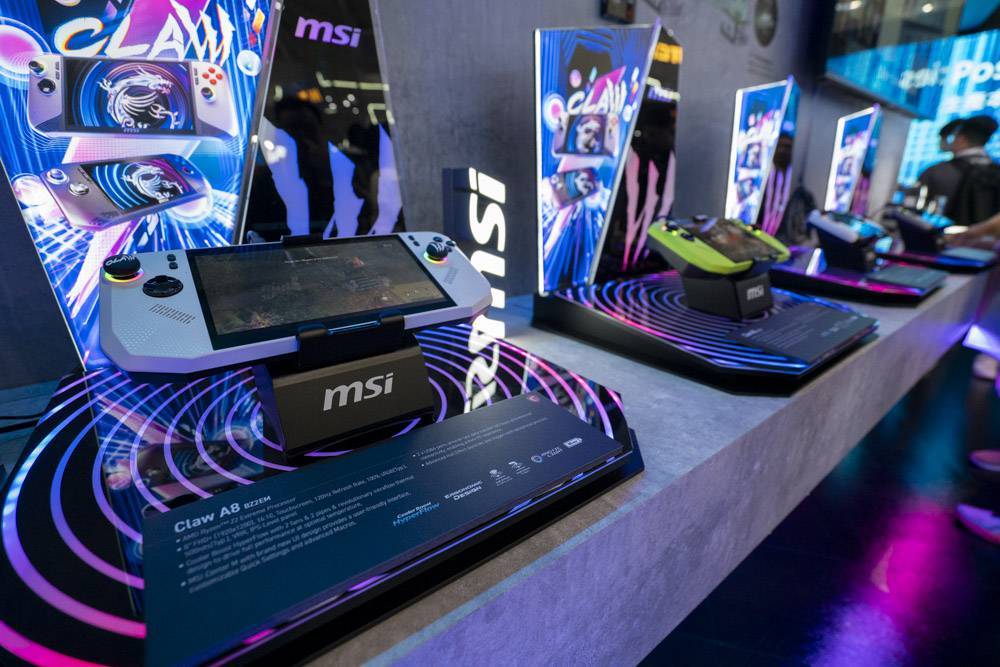 [컴퓨텍스 2025] MSI 클로 만져보니··· ‘게이밍 UMPC 시대 도래’｜동아일보