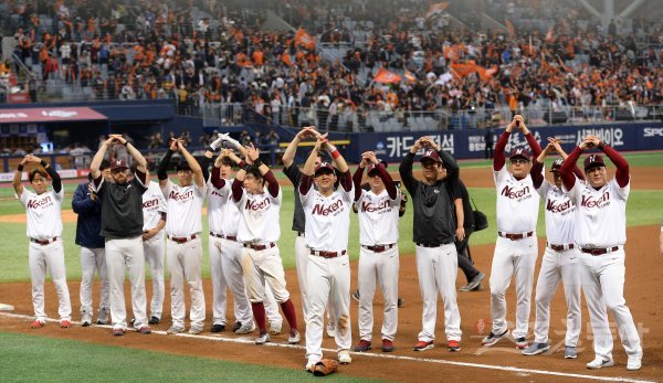 영웅들은 인천으로 향합니다! : MLBPARK