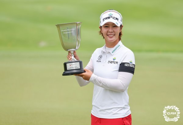 박지영 KLPGA 2023시즌 개막전 우승, 통산 5승 달성｜스포츠동아