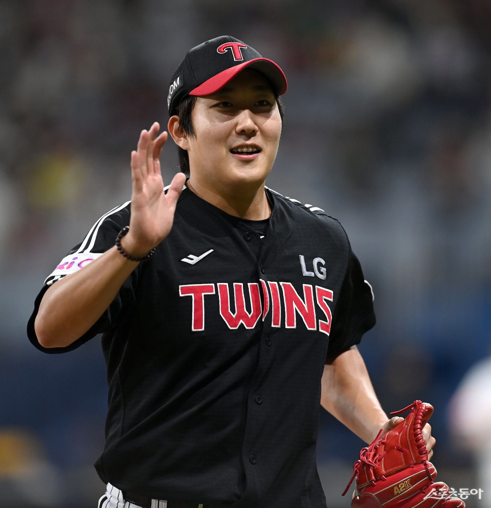 손주영 ‘느낌이 좋아’ : MLBPARK