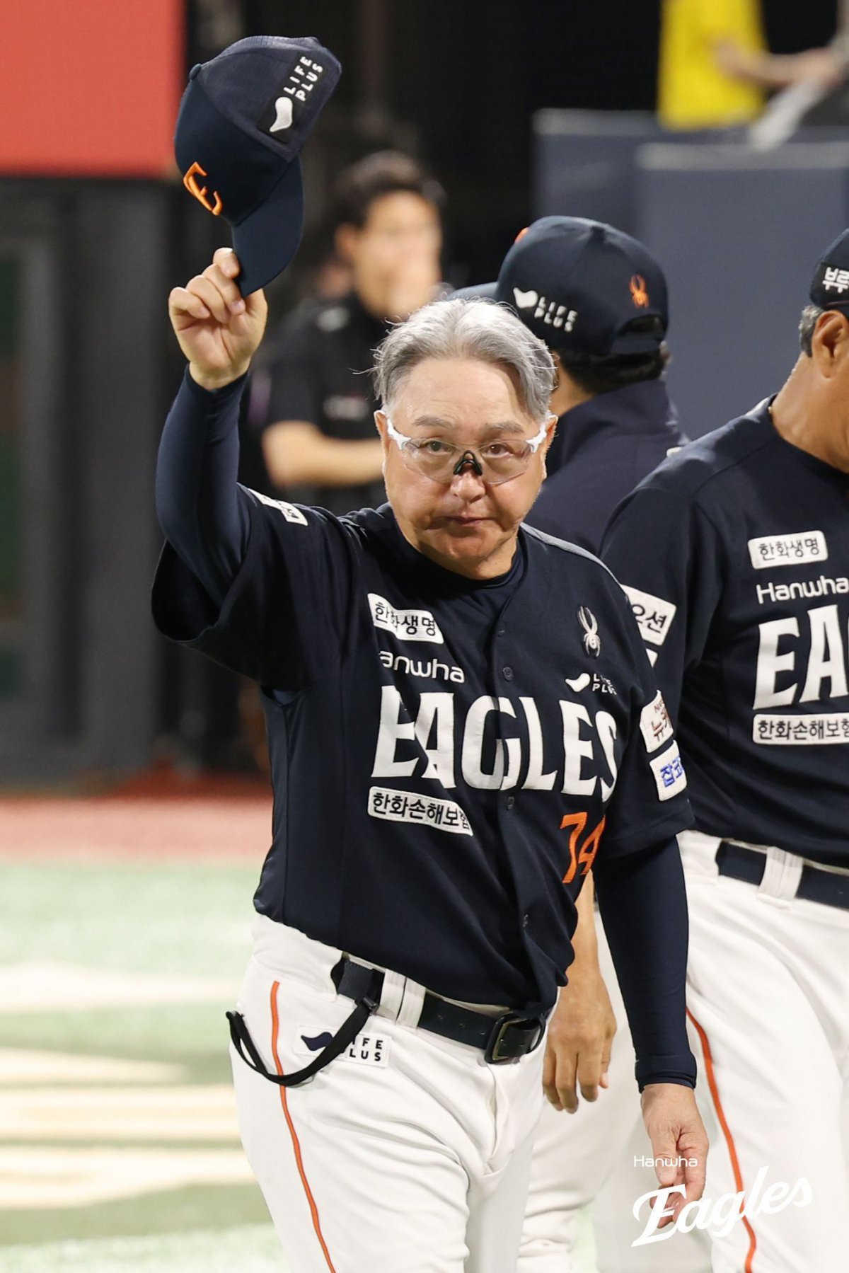 ‘우주의 기운이 우릴 감싸고 있다’…될 팀 된 한화, 1992년 빙그레의 못다 이룬 꿈 도전 : MLBPARK