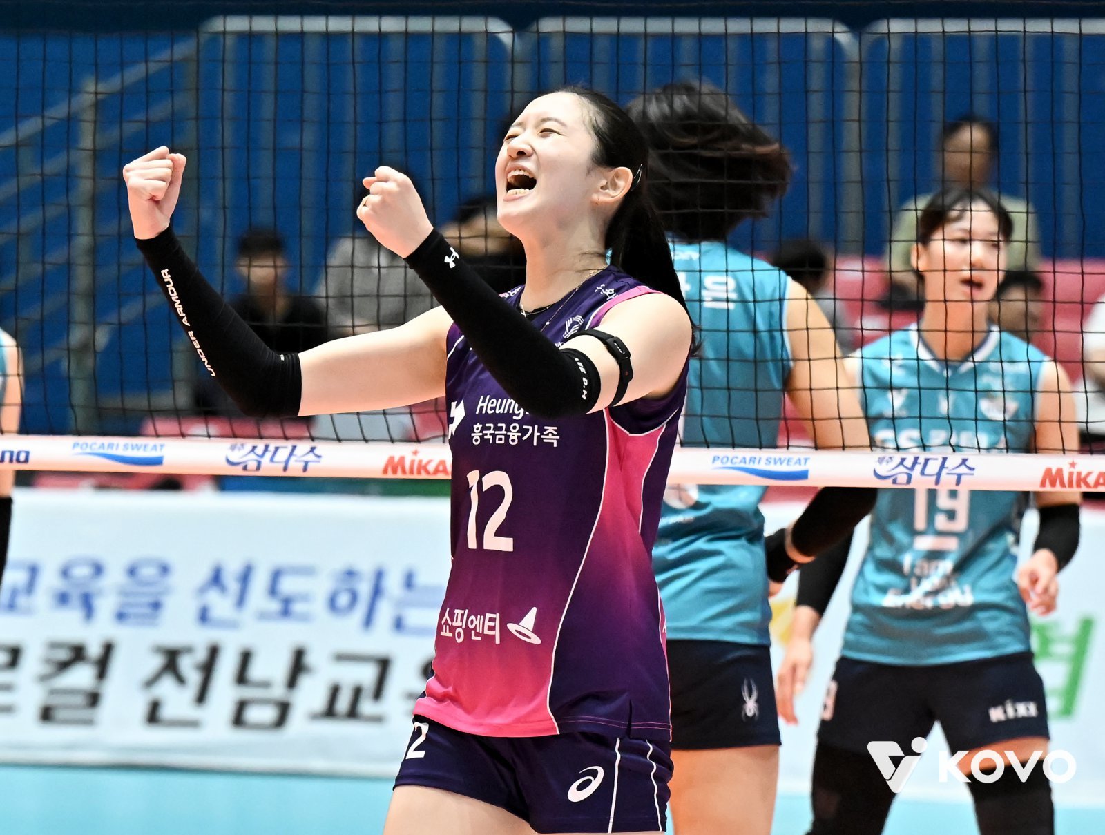 [V리그 개막특집] “저 도파민 중독인가요?” 좋은 일·나쁜 일 모두 자극 삼는 이다현, 현대건설 떠나 흥국생명에서 펼치는 첫 도전의 계절｜스포츠동아